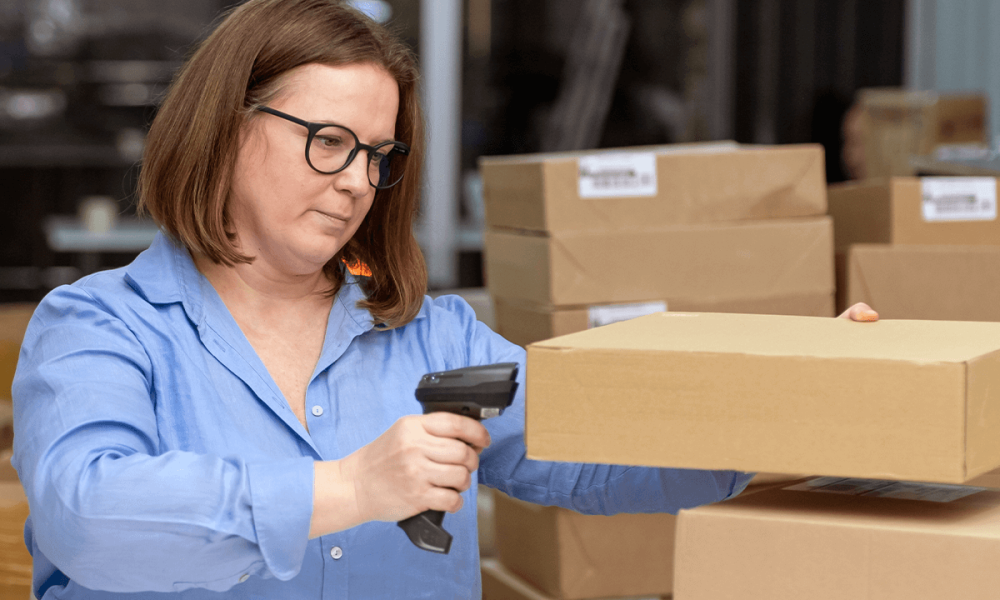 Package Handler – Warehouse Clerk Is Needed In Intelcom – Saskatoon, SK ...