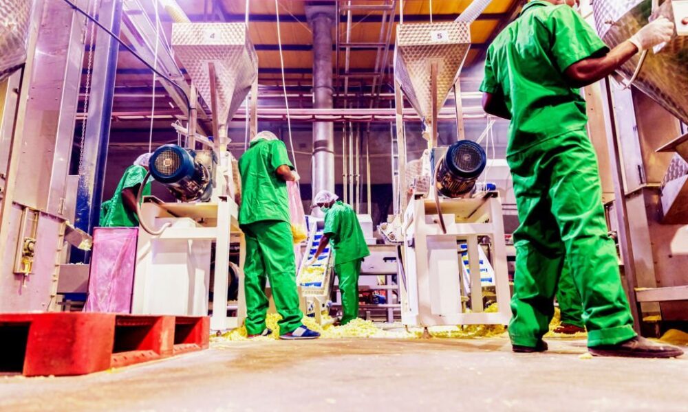 LMIA Approved Factory Jobs in Canada for Foreigners | Apply Now ...