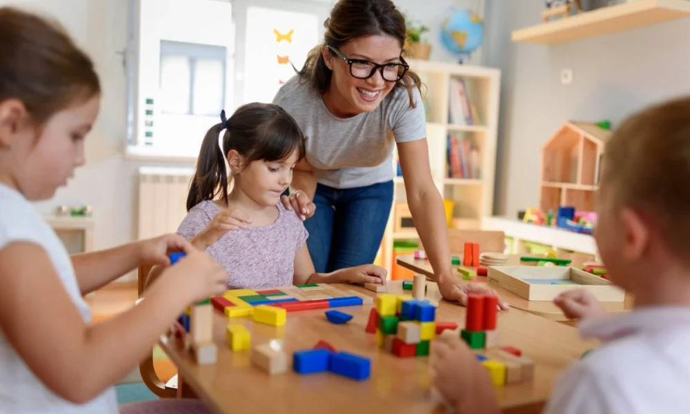 Jobs In Canada For Foreigners With Free Work Permit – Home Child Care ...